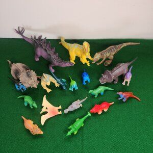 Toys | Dinosaur Toy Lot Of 19 Safari Allosaurus 1995 Corythosaurus 1986 ...